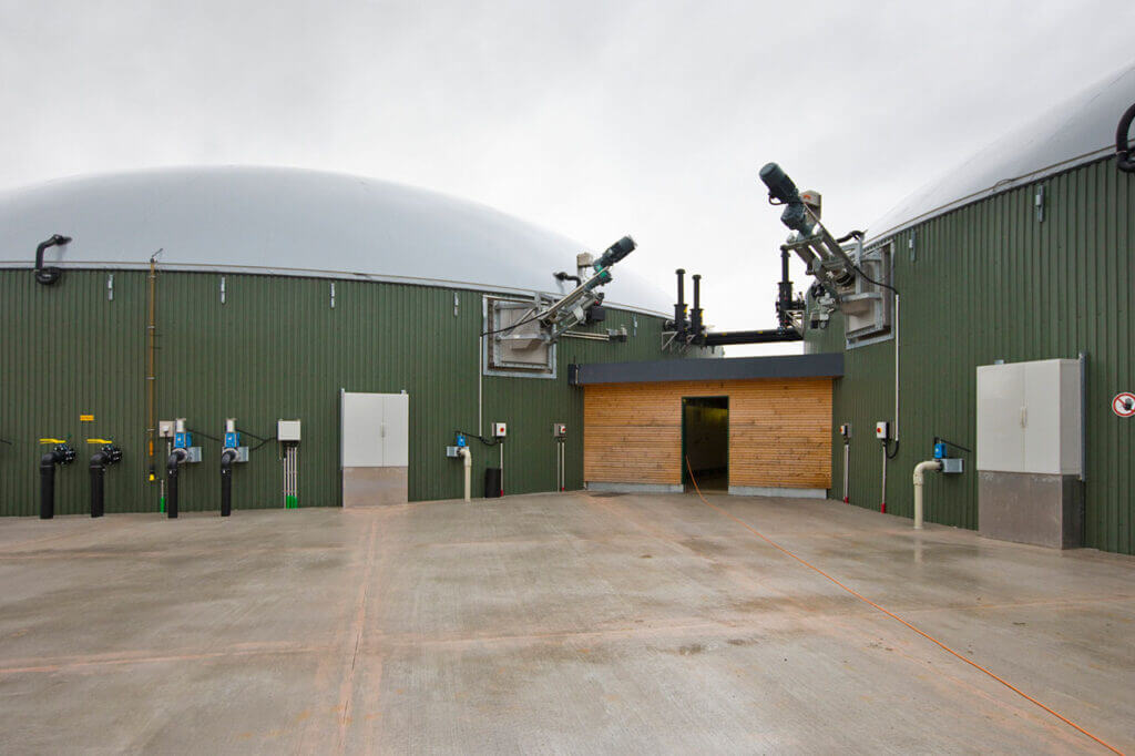 Secondary Treatment of Wastewater: How Does it Work? - Aquacycl